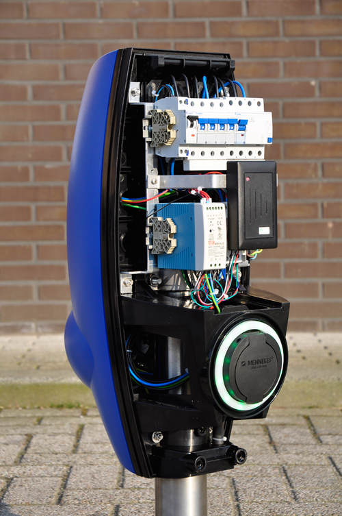 Laadoplossingen - Elektrotechnisch Installatiebedrijf Vlaanderen & Van ... Laadoplossingen - Elektrotechnisch Installatiebedrijf Vlaanderen & Van ...